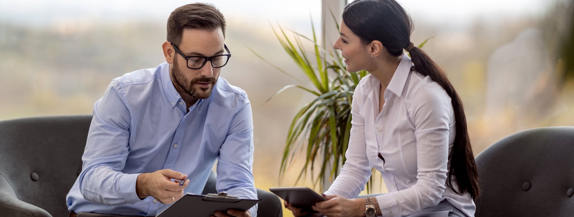 Insurance Brokers Support | Use Cases | Intelligent Office